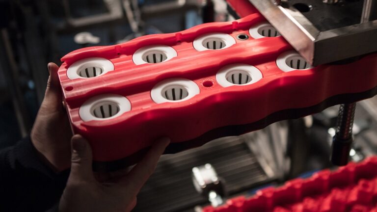 Air Grip: A Bottle Packaging Solution - Robotic Automation